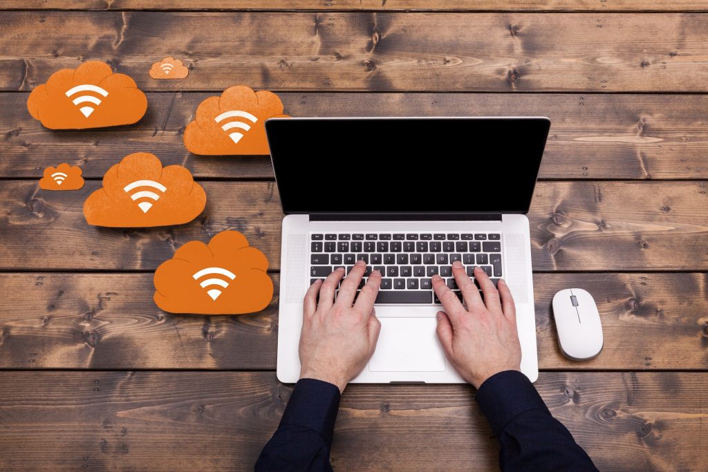 Cinco puntos de acceso de CommScope certificados en Wi-Fi 6 - eSemanal ...