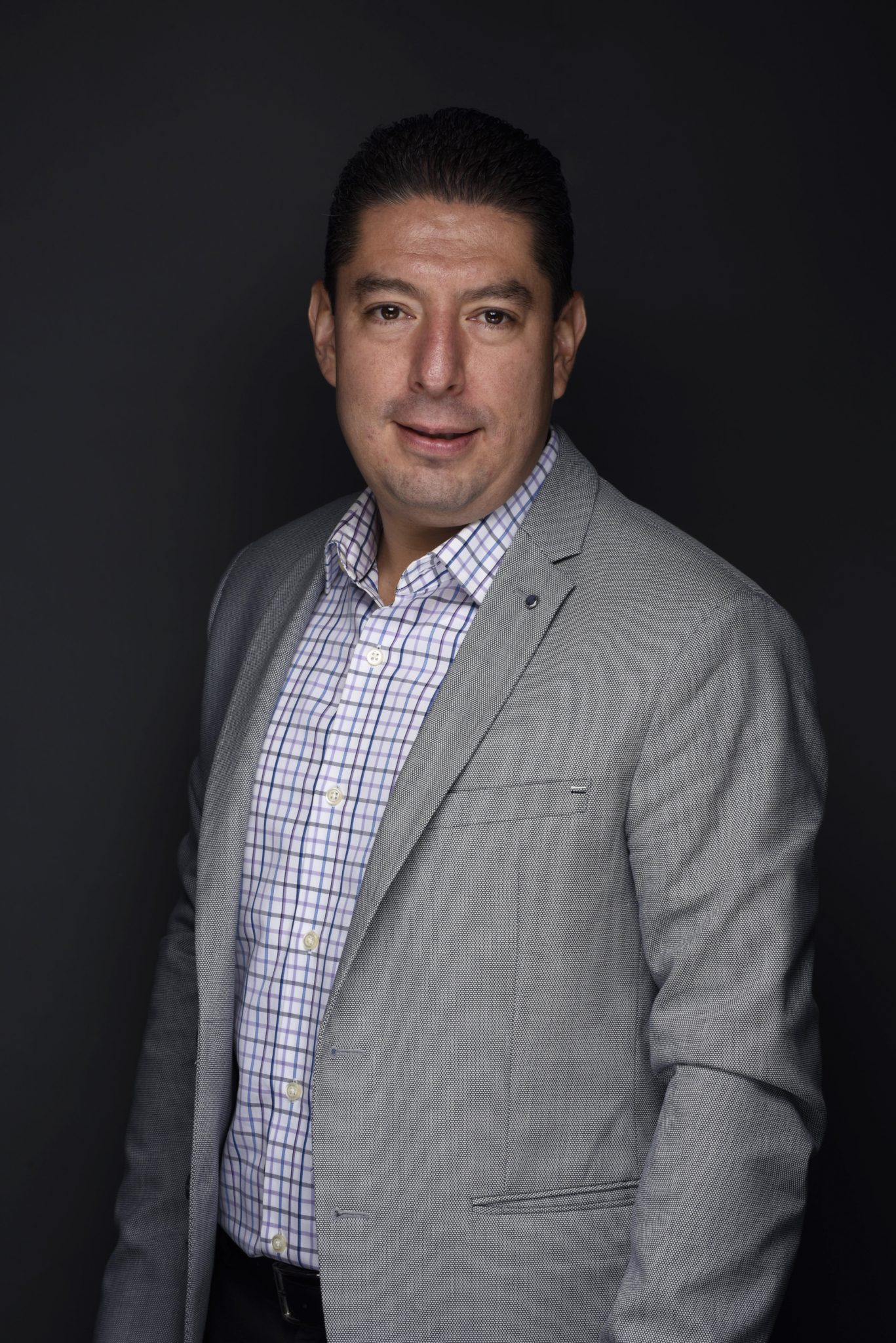 Isaac Arellano - eSemanal - Noticias del Canal