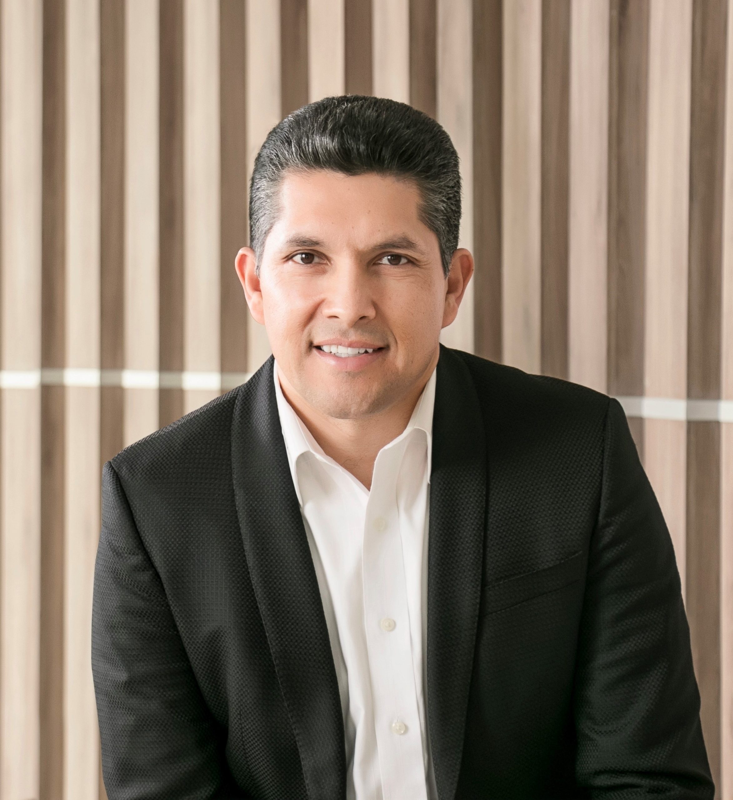 Alejandro Quiroz - eSemanal - Noticias del Canal