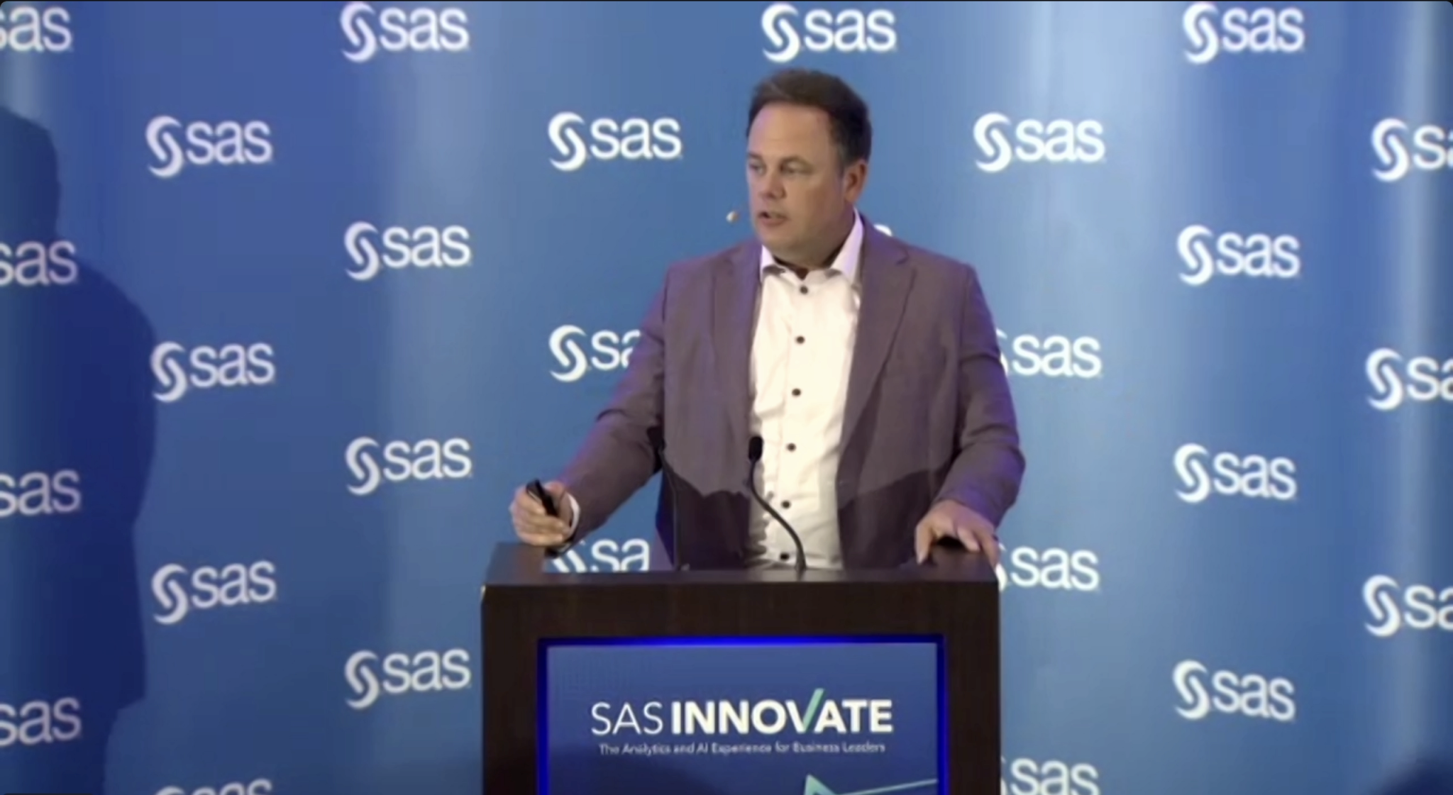 SAS invertirá 1,000 millones de dólares en soluciones de Inteligencia ...