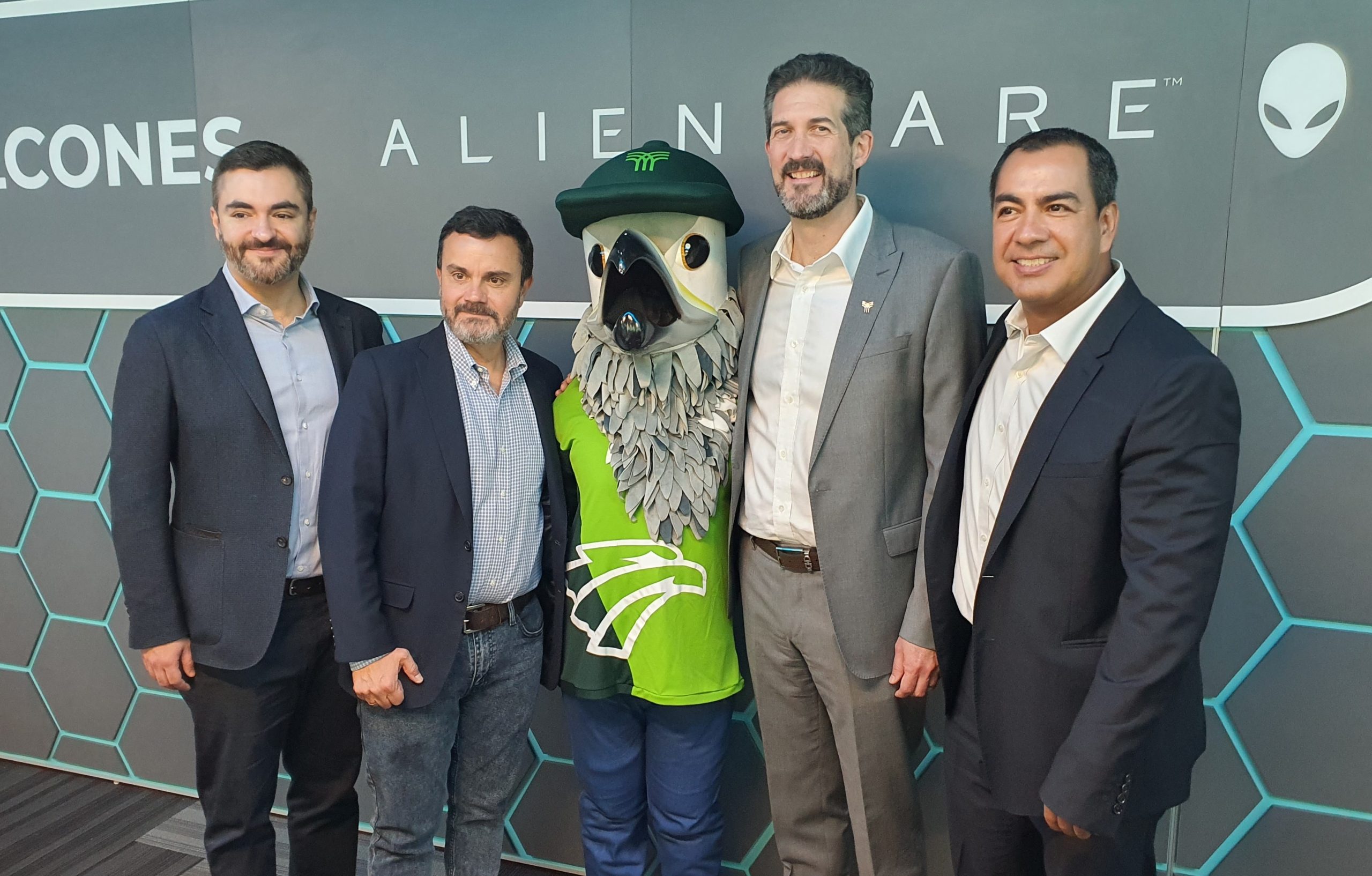 Inauguran la Arena Alienware-Halcones Esports en Monterrey - eSemanal ...